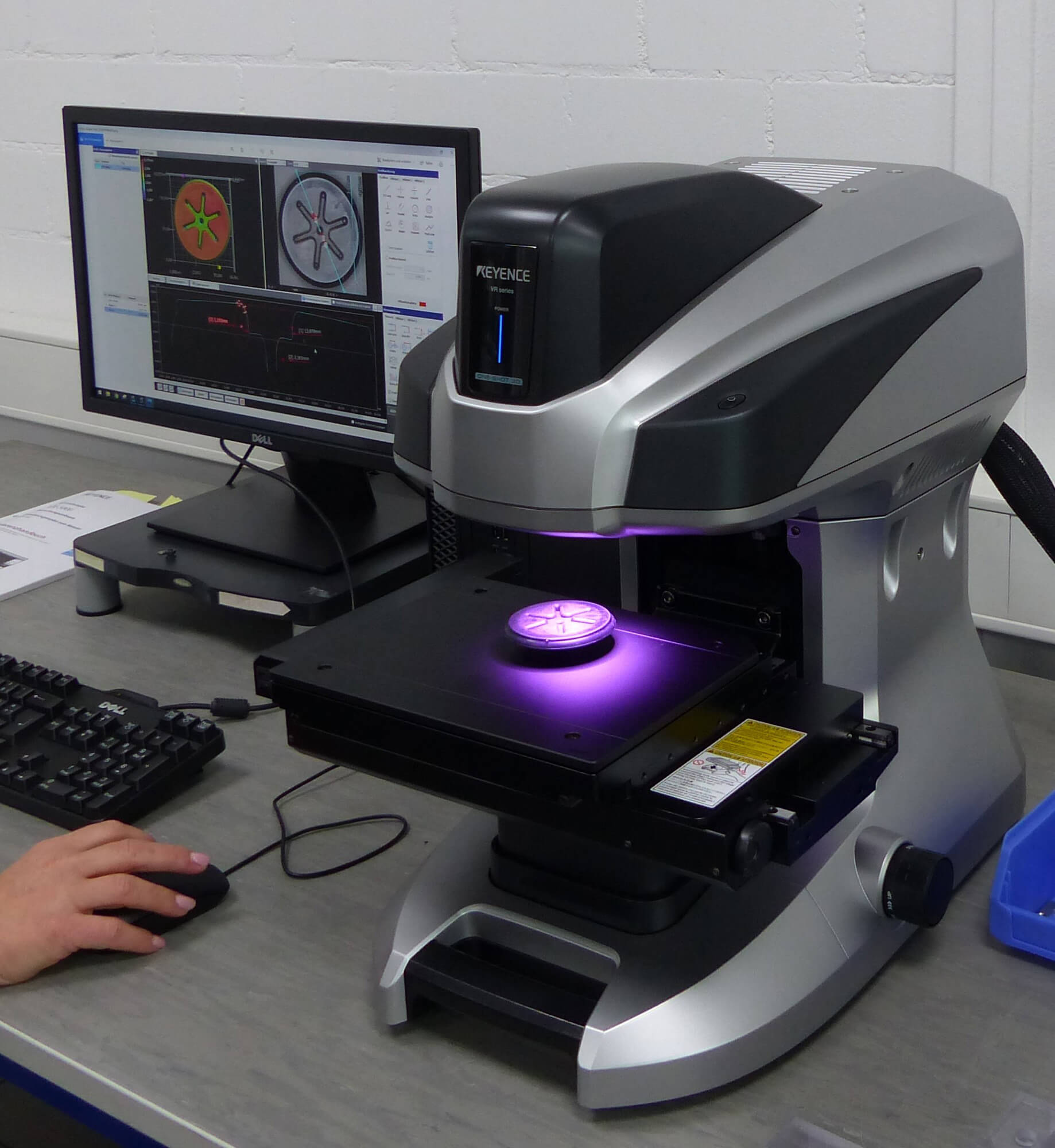 New KEYENCE 3D scanner VR-5200 - ZORGE Rubber Solutions GmbH