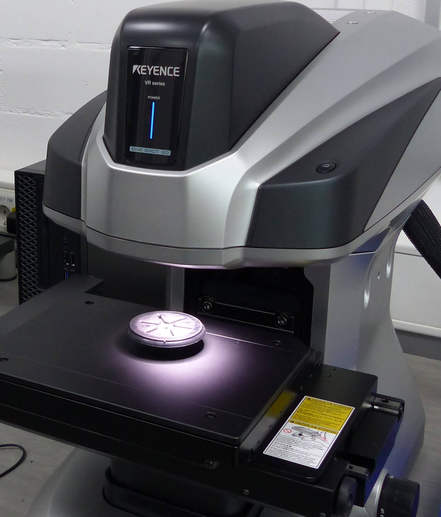 New KEYENCE 3D scanner VR-5200 - ZORGE Rubber Solutions GmbH